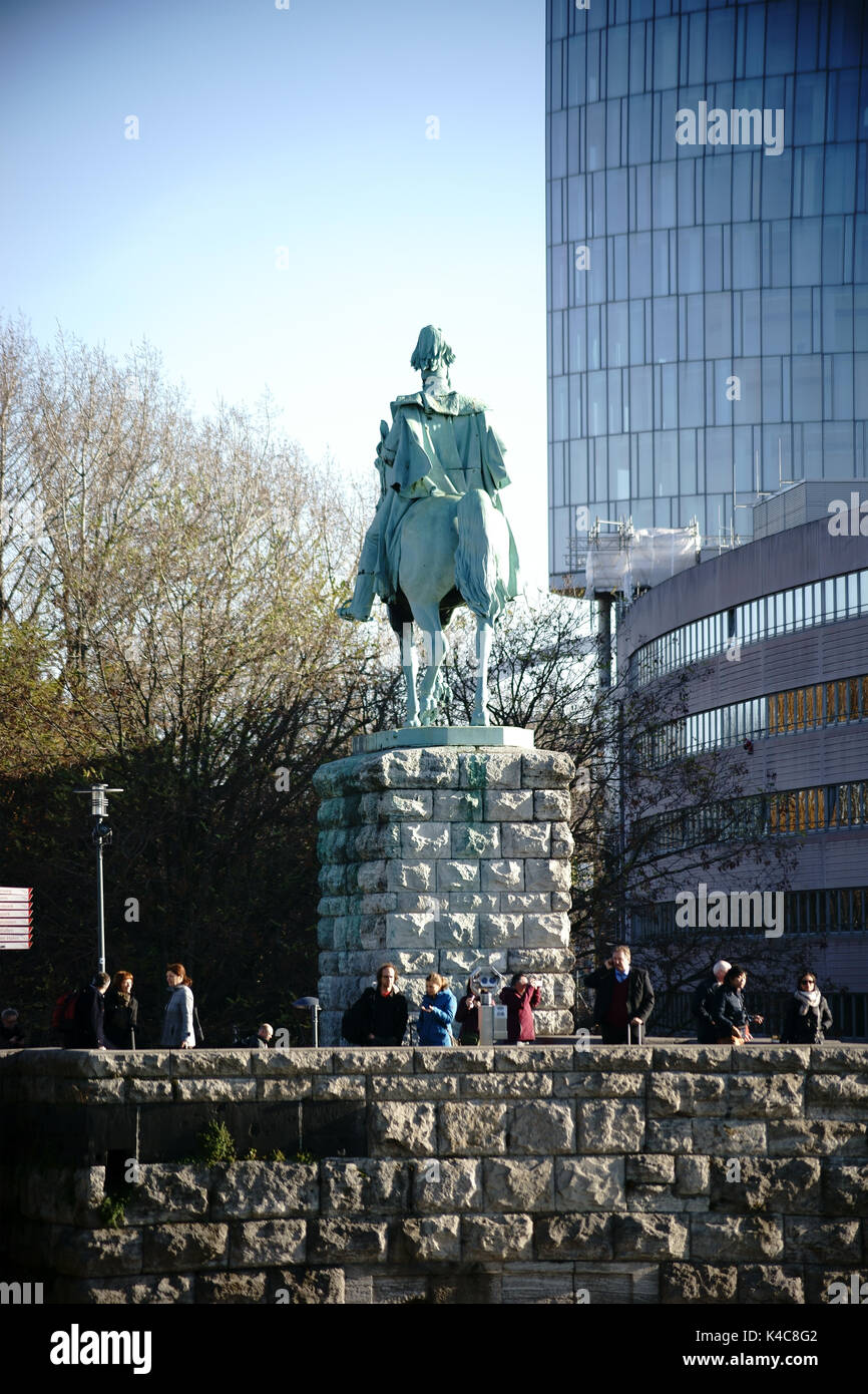 Visitor S Platform Equestrian Statue Cologne Stock Photo - Alamy