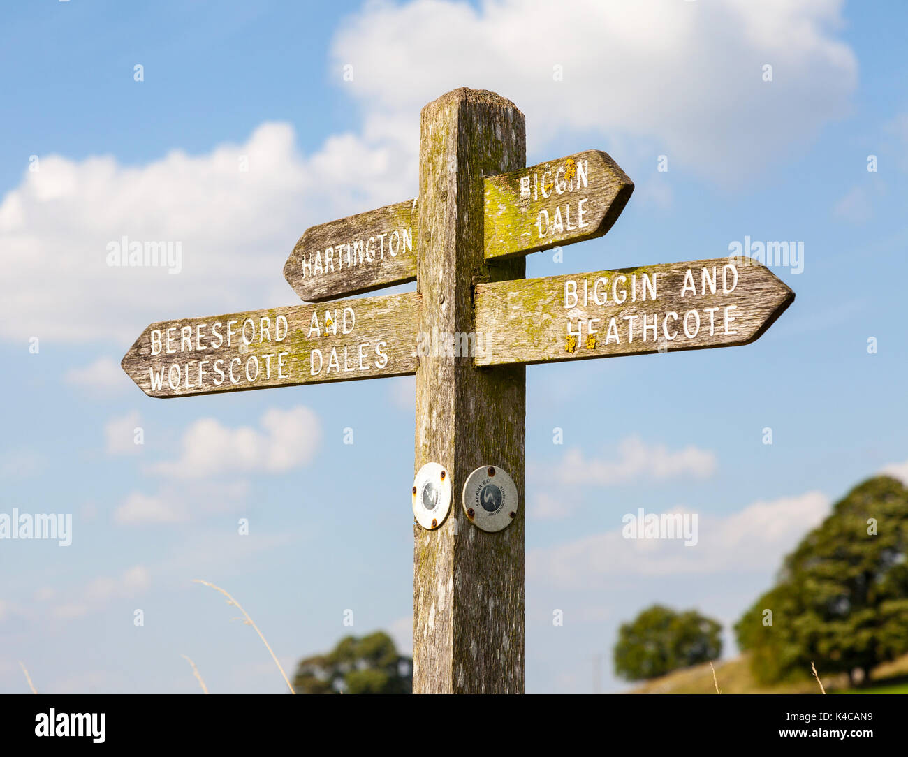 A wooden footpath sign post Derbyshire, England, UK Stock Photo - Alamy
