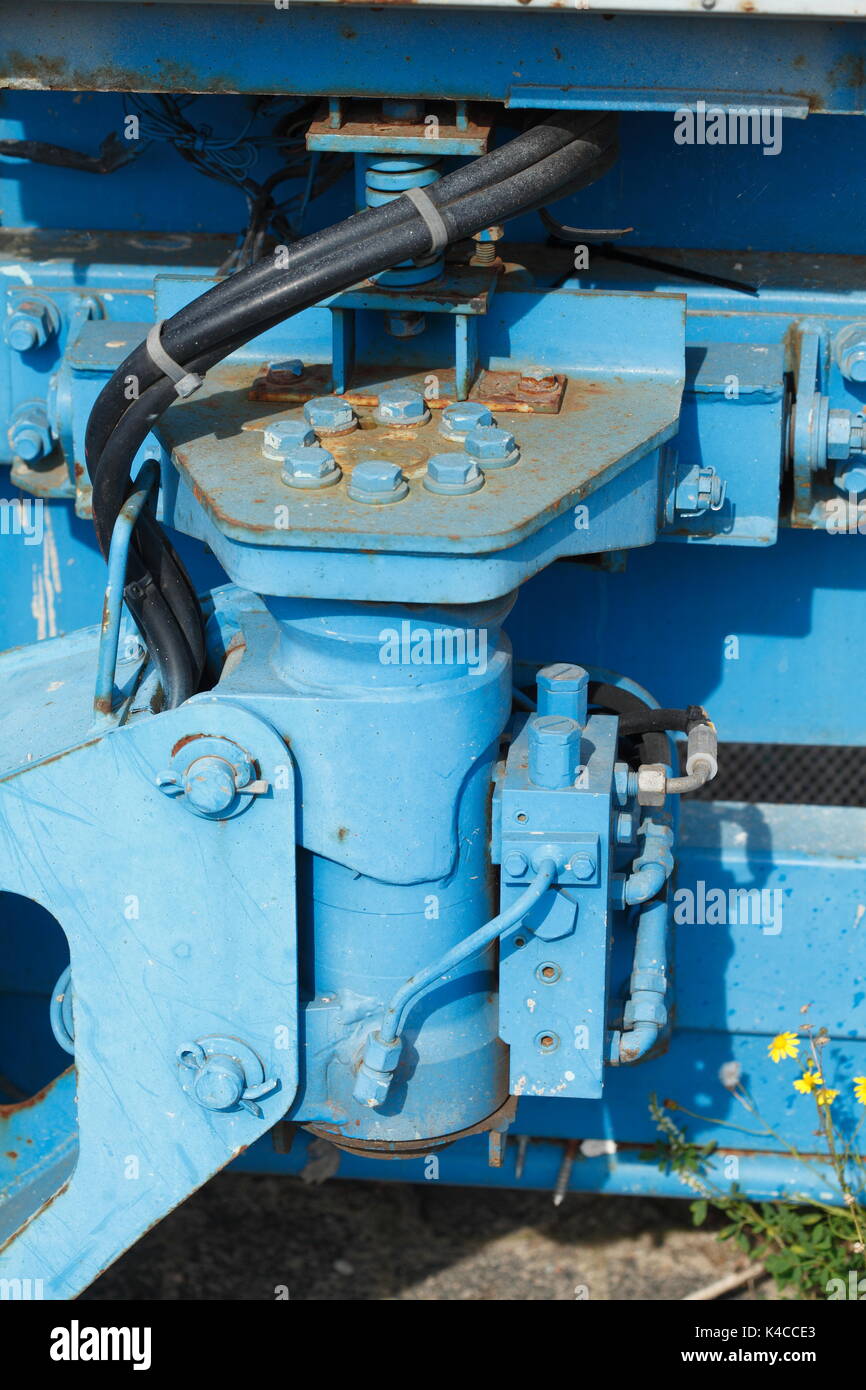 Hydraulic cylinder hi-res stock photography and images - Alamy