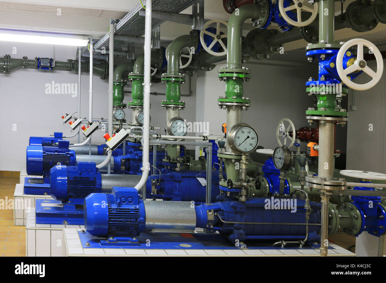 Pumping station drinking water hi-res stock photography and images - Alamy