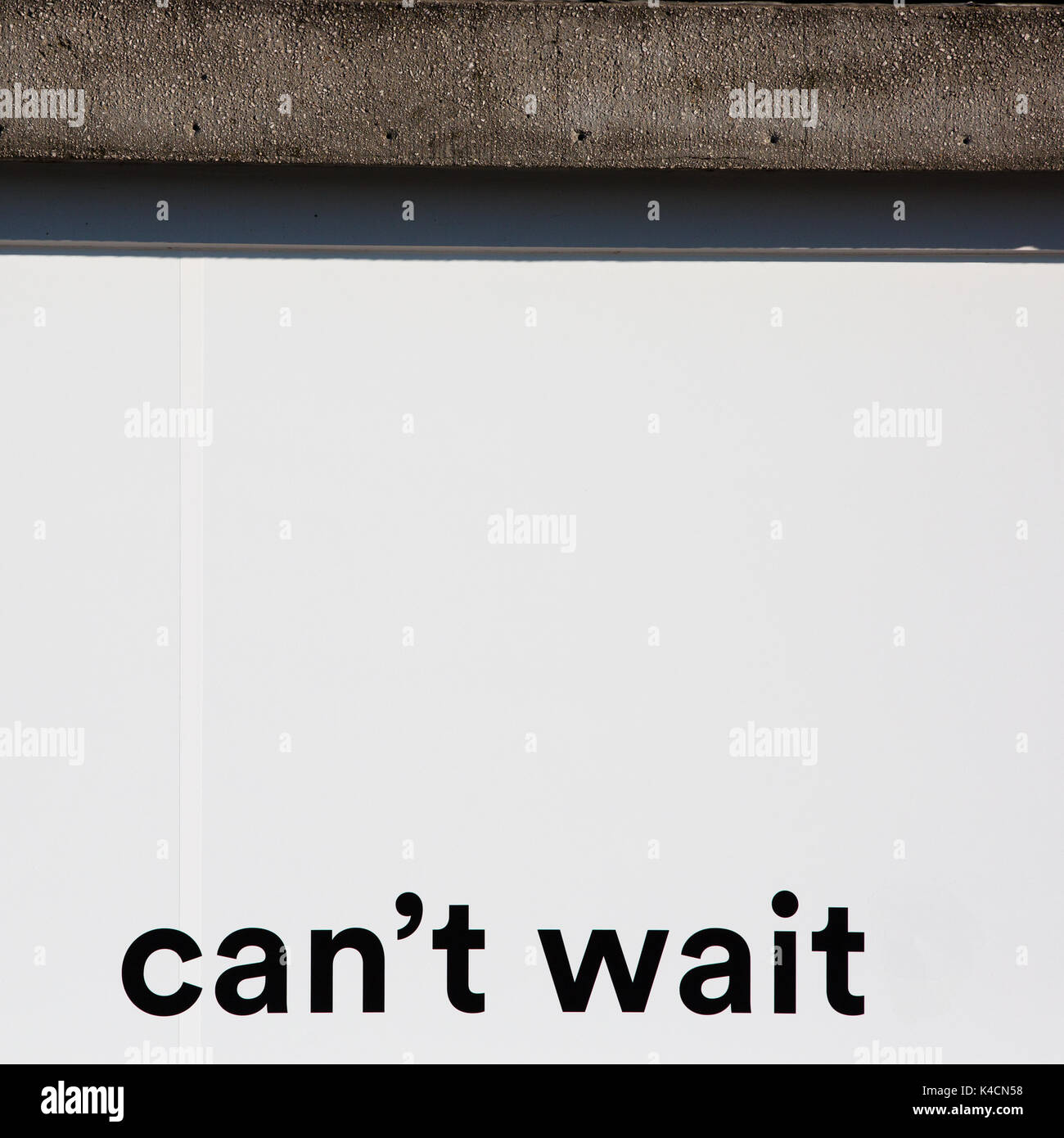 Wait block hi-res stock photography and images - Alamy