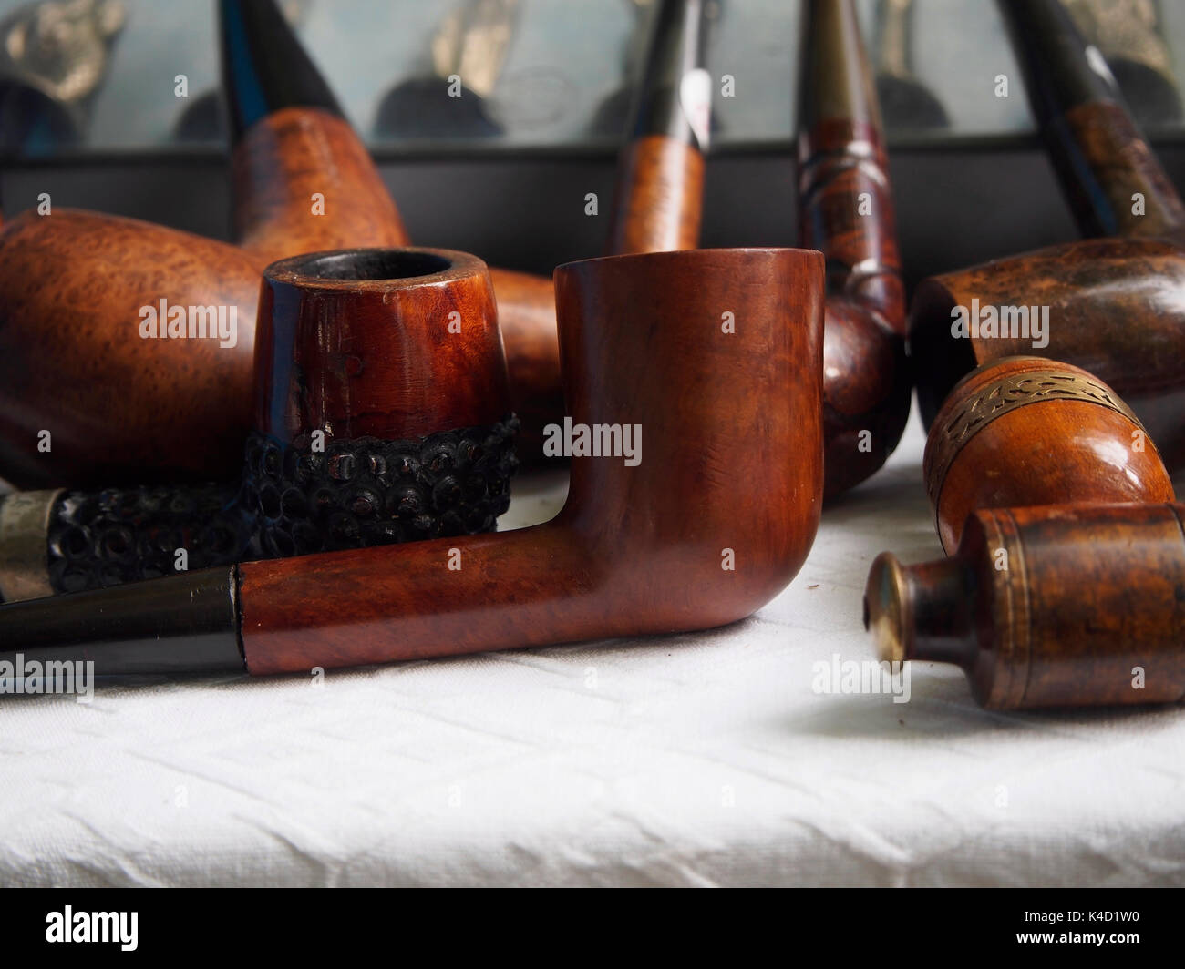 Second hand pipes in the market Stock Photo - Alamy