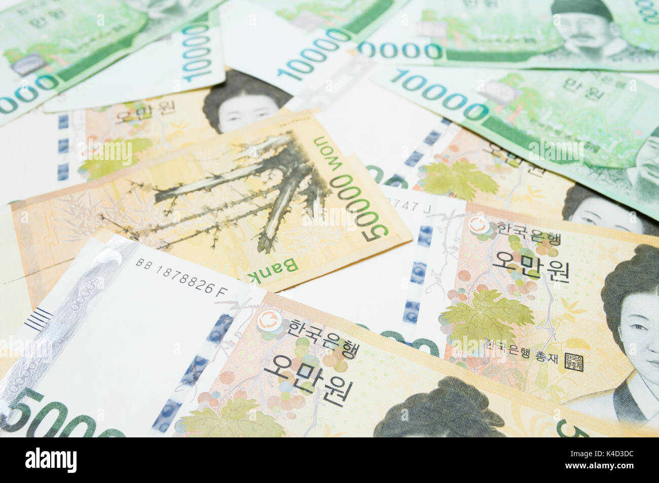 Money currency gift icon hi-res stock photography and images - Alamy