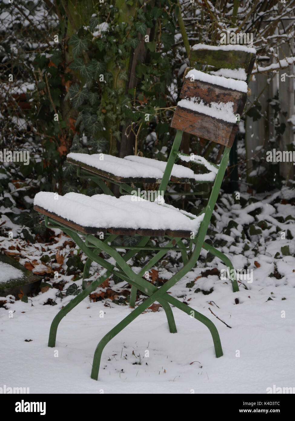 Folding Chairs In Winter Stock Photo - Alamy