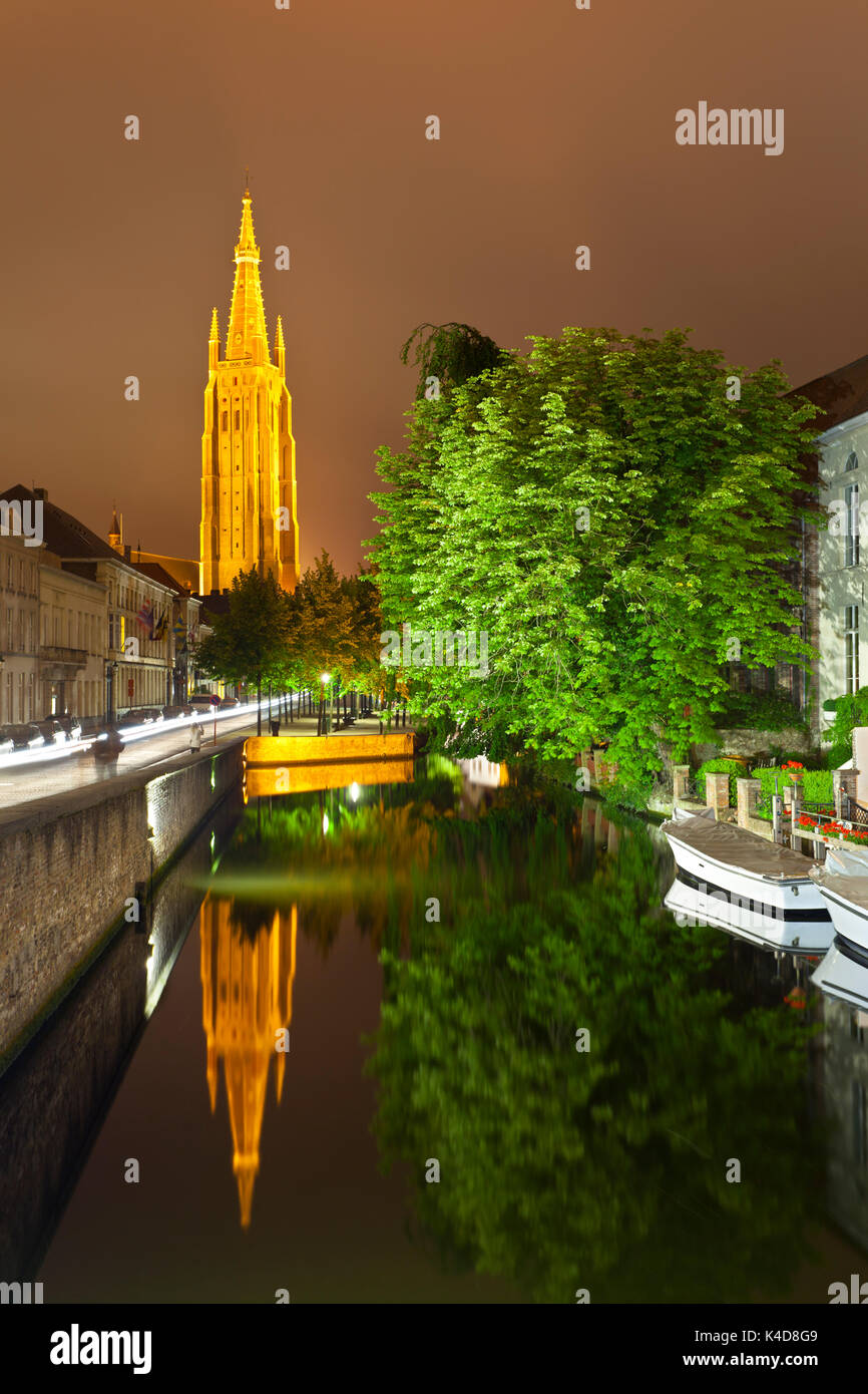 Vertical night view church hi-res stock photography and images - Alamy