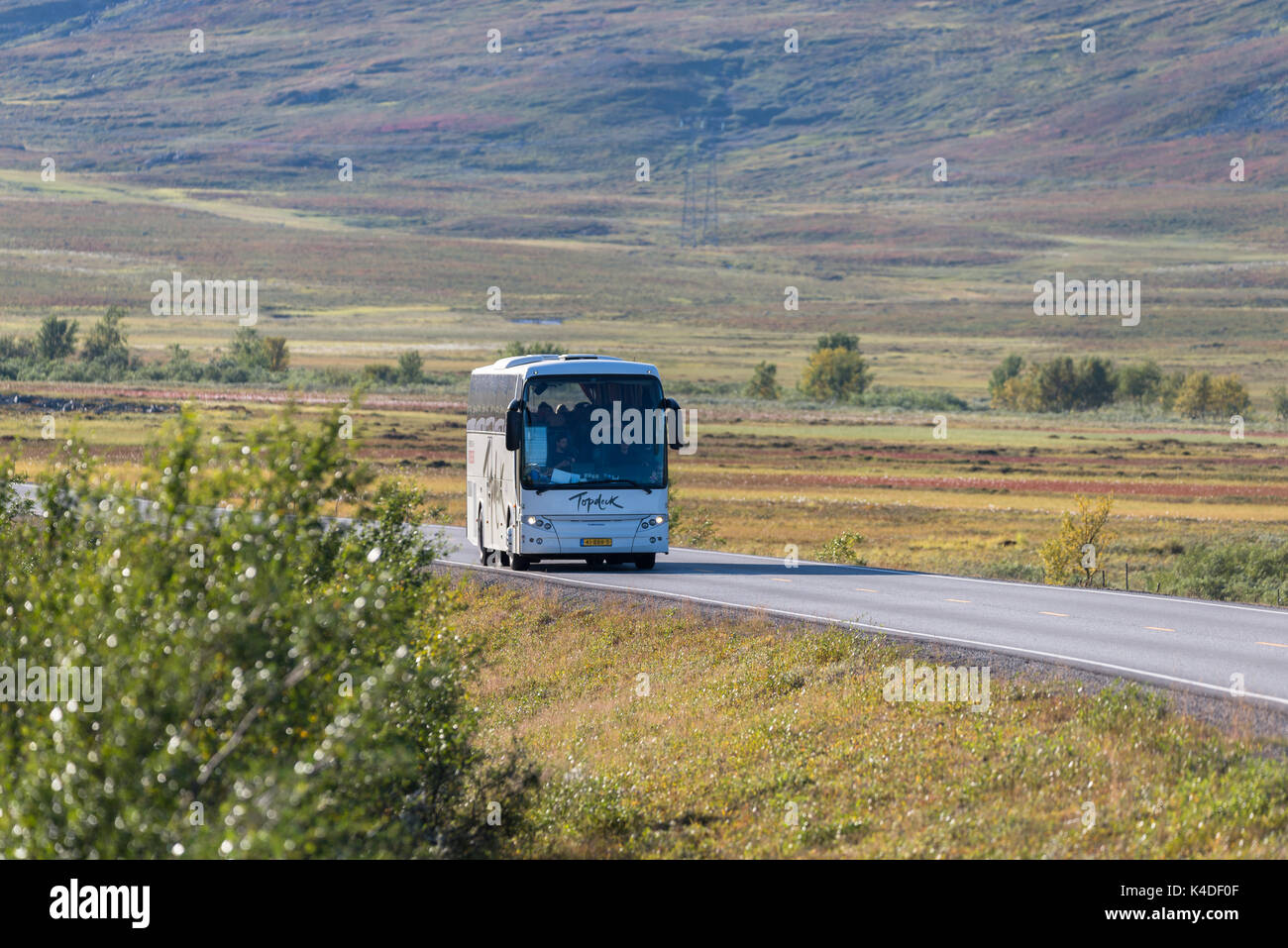 Bus in road hi-res stock photography and images - Alamy