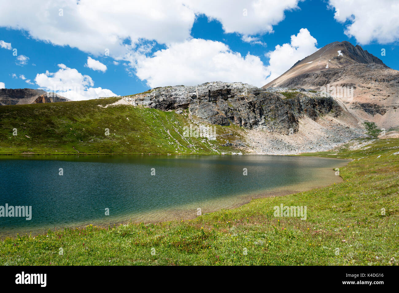 Helen Lake Canada High Resolution Stock Photography and Images - Alamy