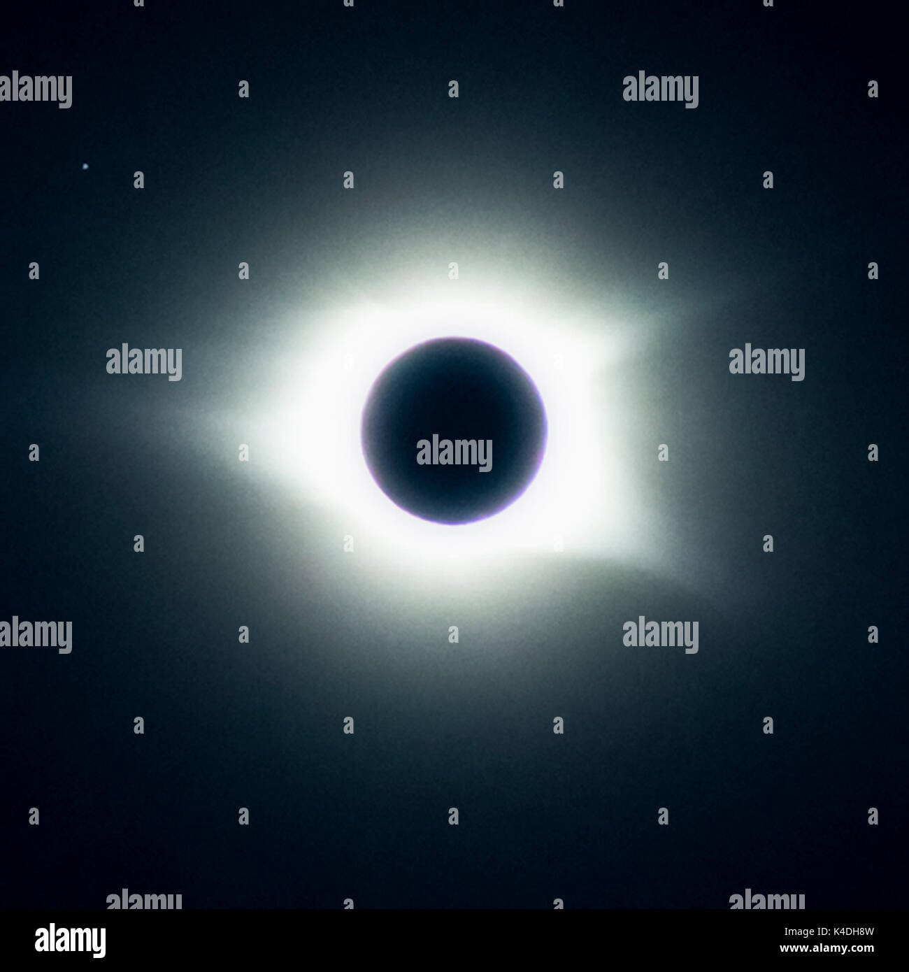 August 21st hi-res stock photography and images - Alamy