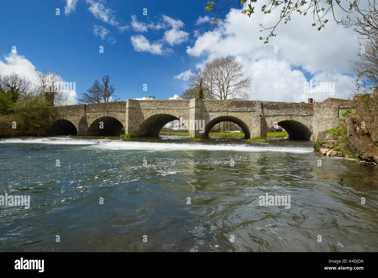Bridge over river teme hi-res stock photography and images - Alamy