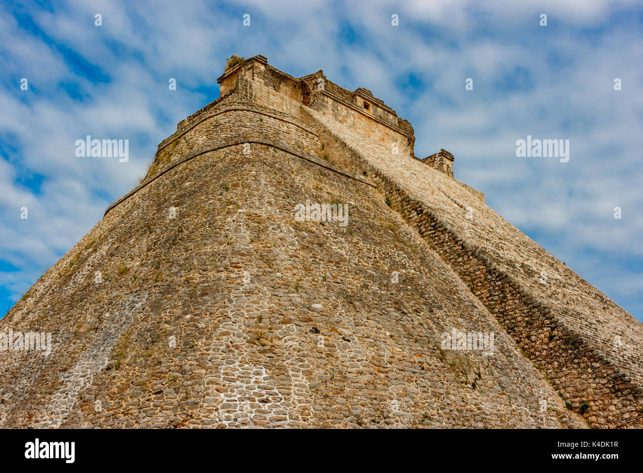 Pyramid of wizard hi-res stock photography and images - Alamy