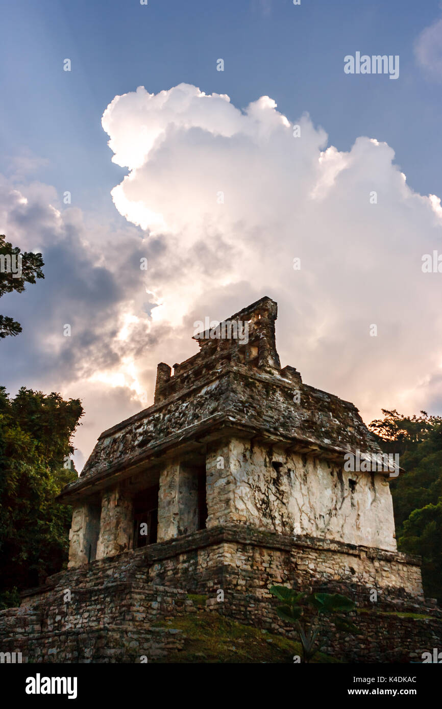 Ruins at sunset at the Palenque archeological site, Chiapas, Mexico ...