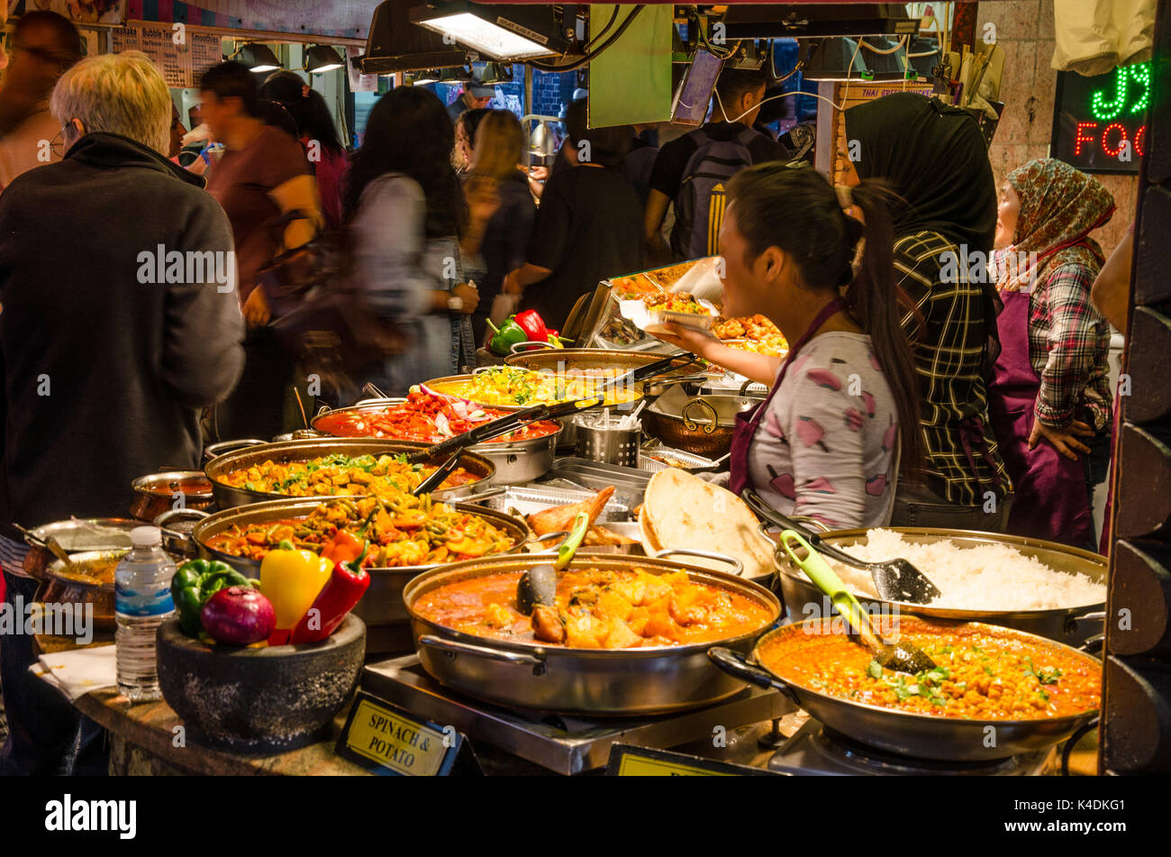 Curry in camden market hi-res stock photography and images - Alamy
