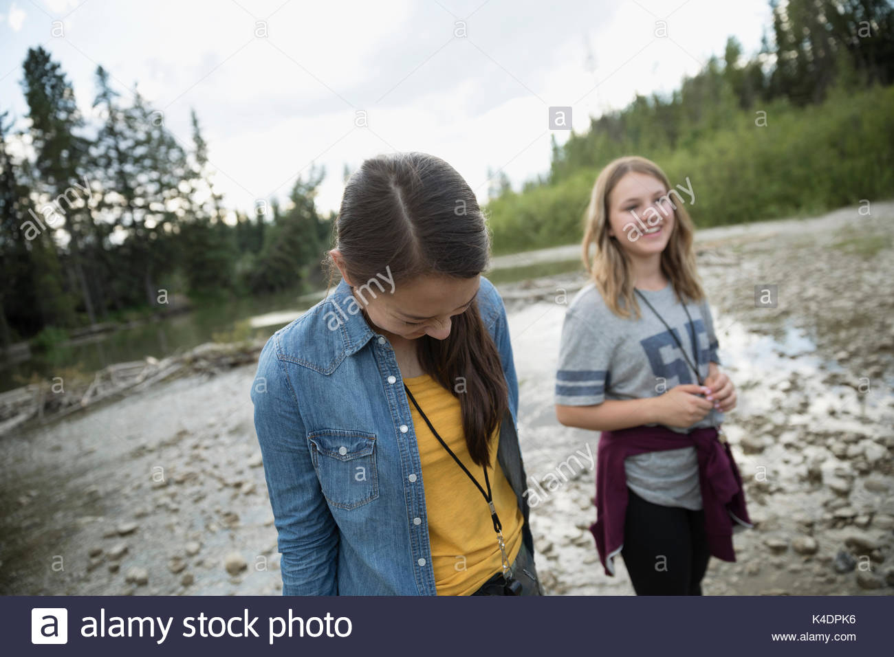 School girls laughing hi-res stock photography and images - Alamy