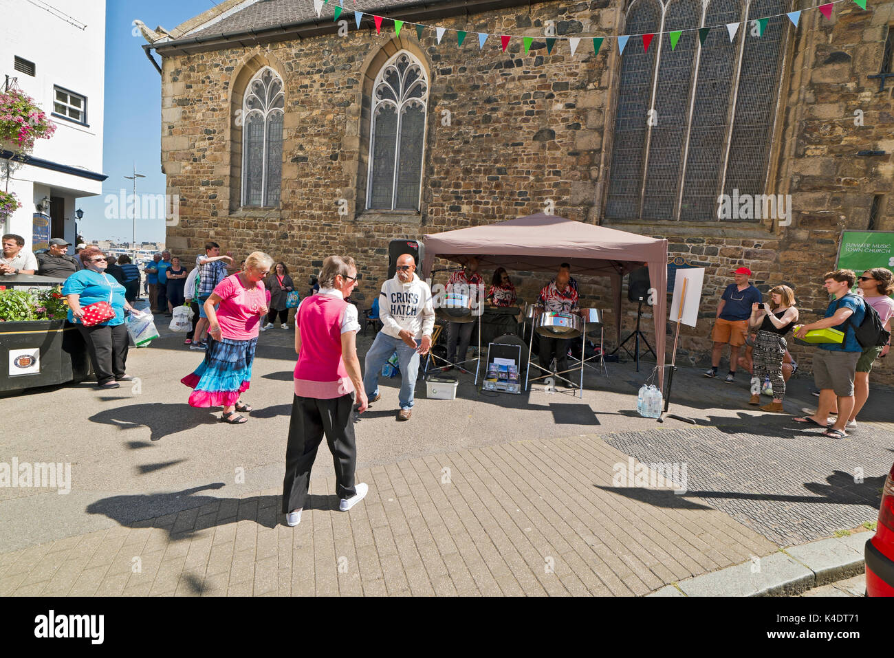 Steel band perofrming during the free music festival week Stock Photo ...