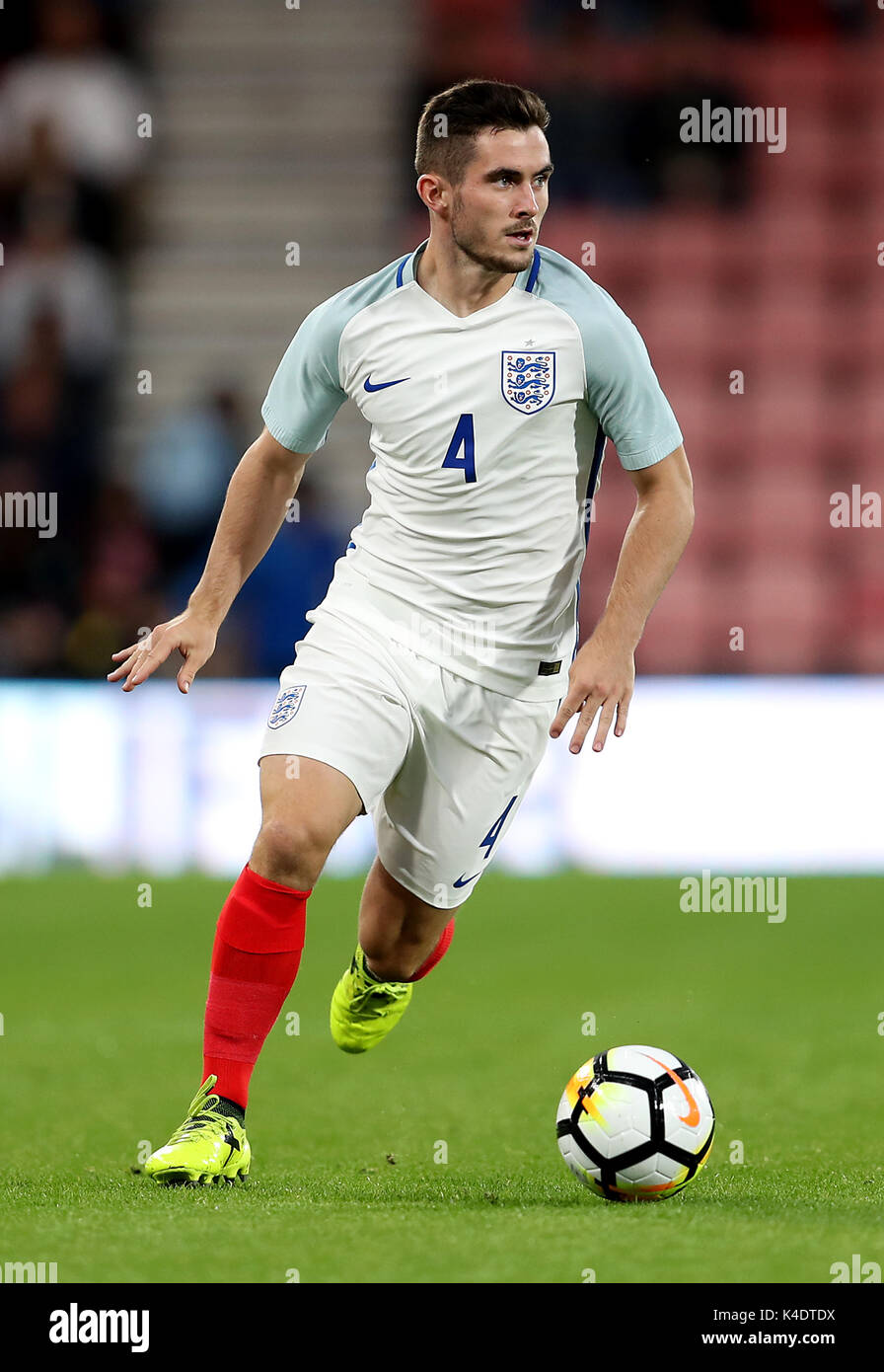 Group 4 match vitality stadium hi-res stock photography and images - Alamy