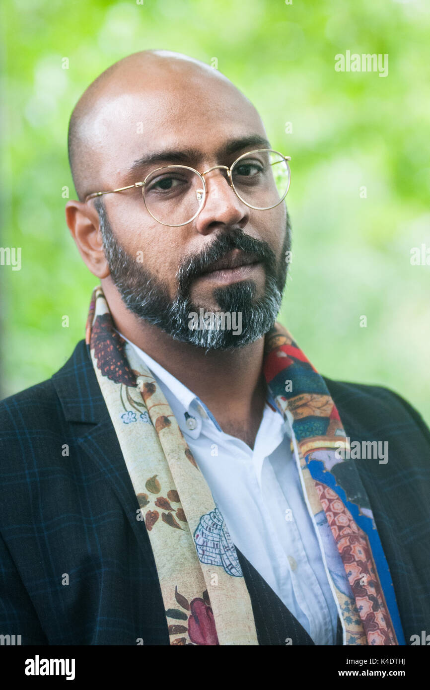 Fashion illustrator hi-res stock photography and images - Alamy