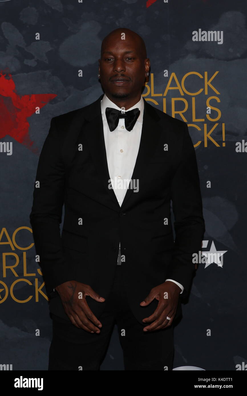 Tyrese gibson and taraji p henson hi-res stock photography and images ...