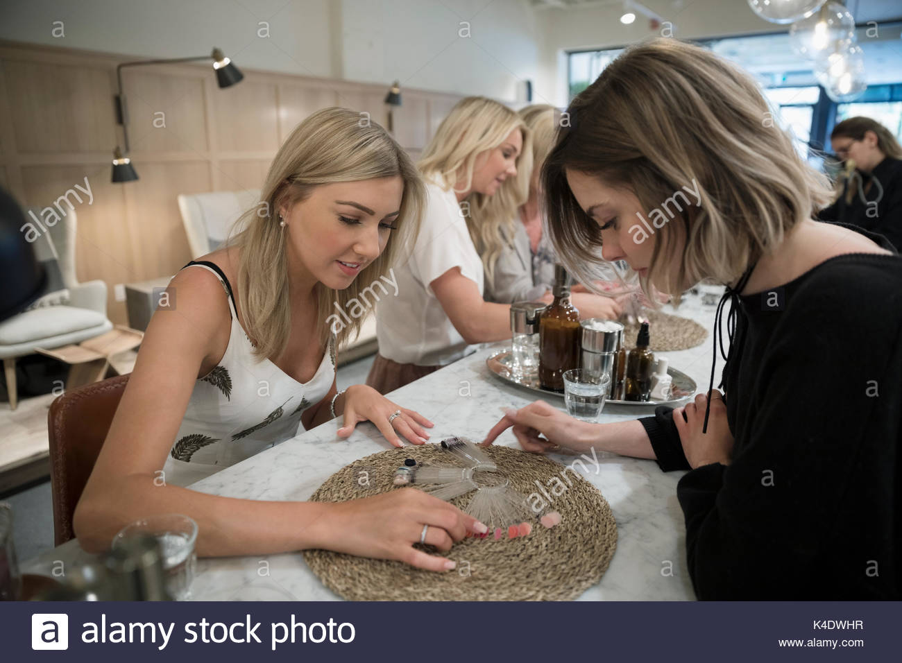 Women choose color hi-res stock photography and images - Alamy
