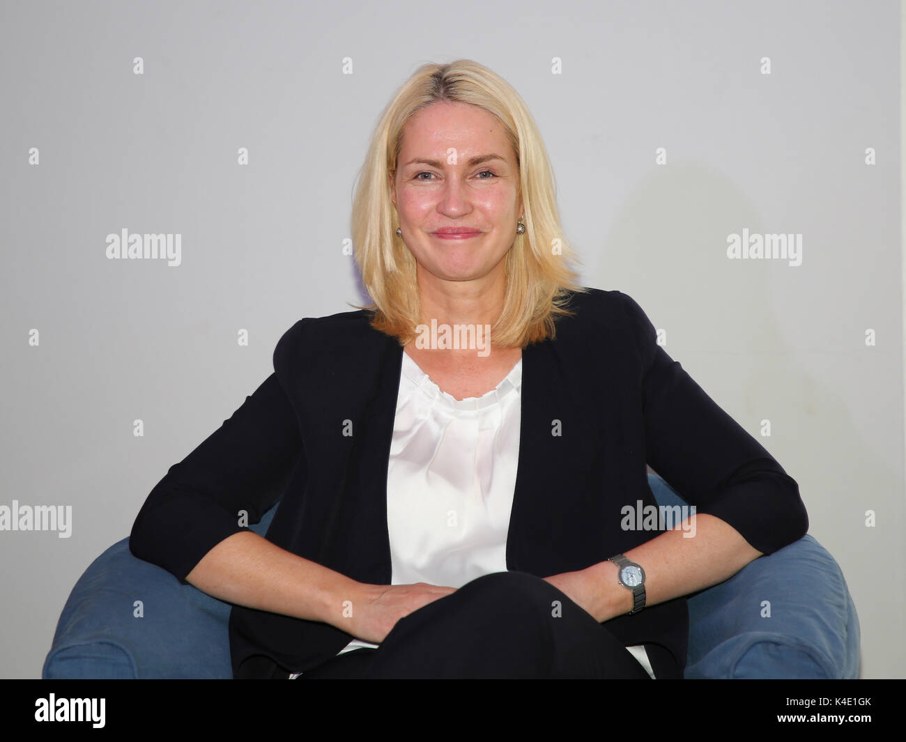 Frau manuela hi-res stock photography and images - Alamy