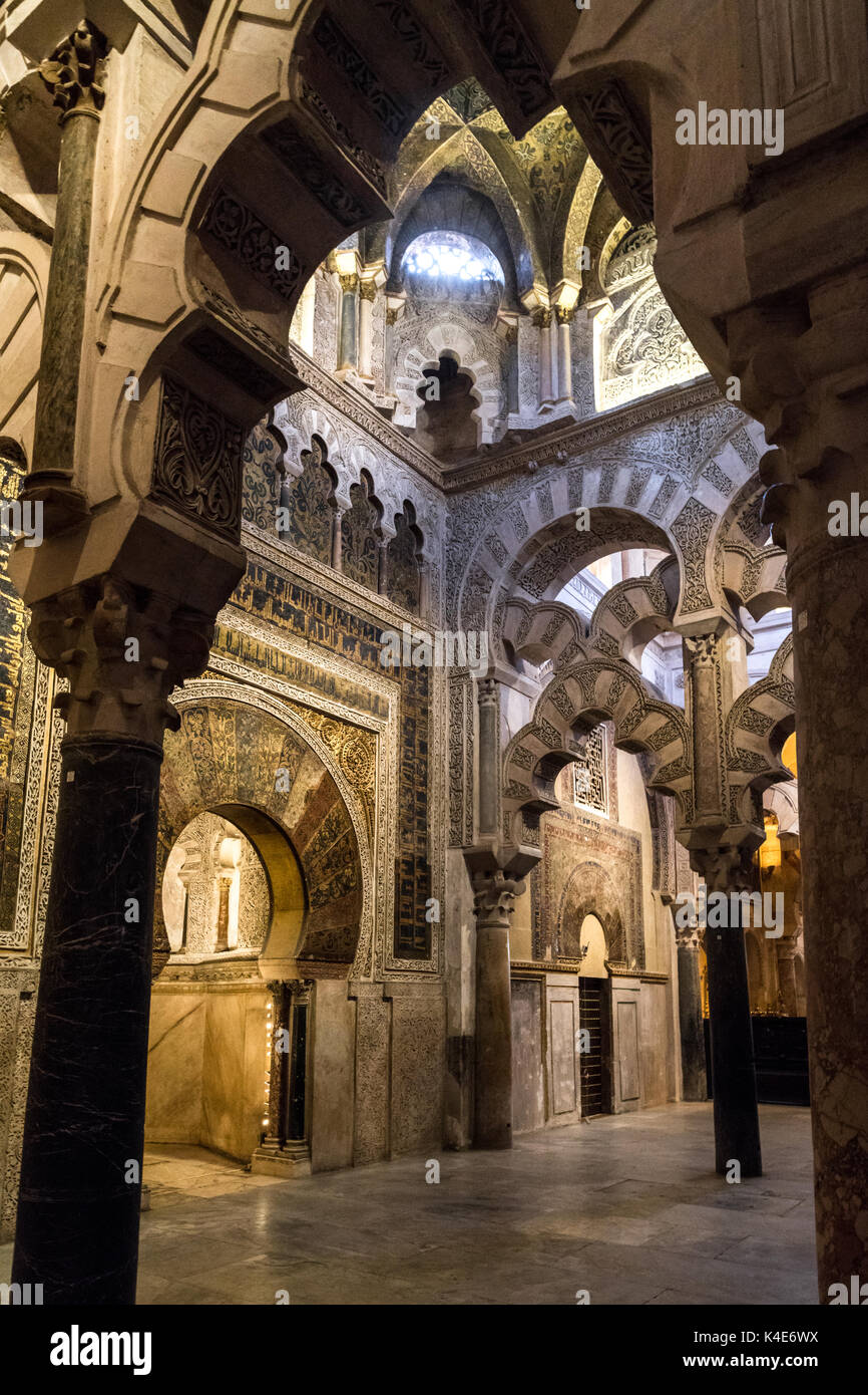Mihrab in Great Mosque of Córdoba, Spain Stock Photo - Alamy
