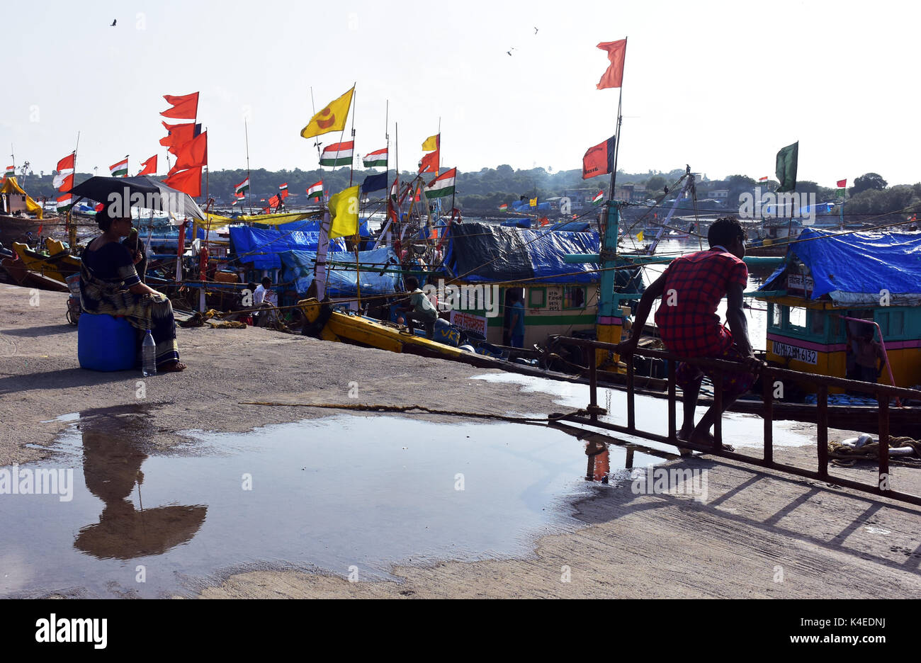 Koli women hi-res stock photography and images - Alamy