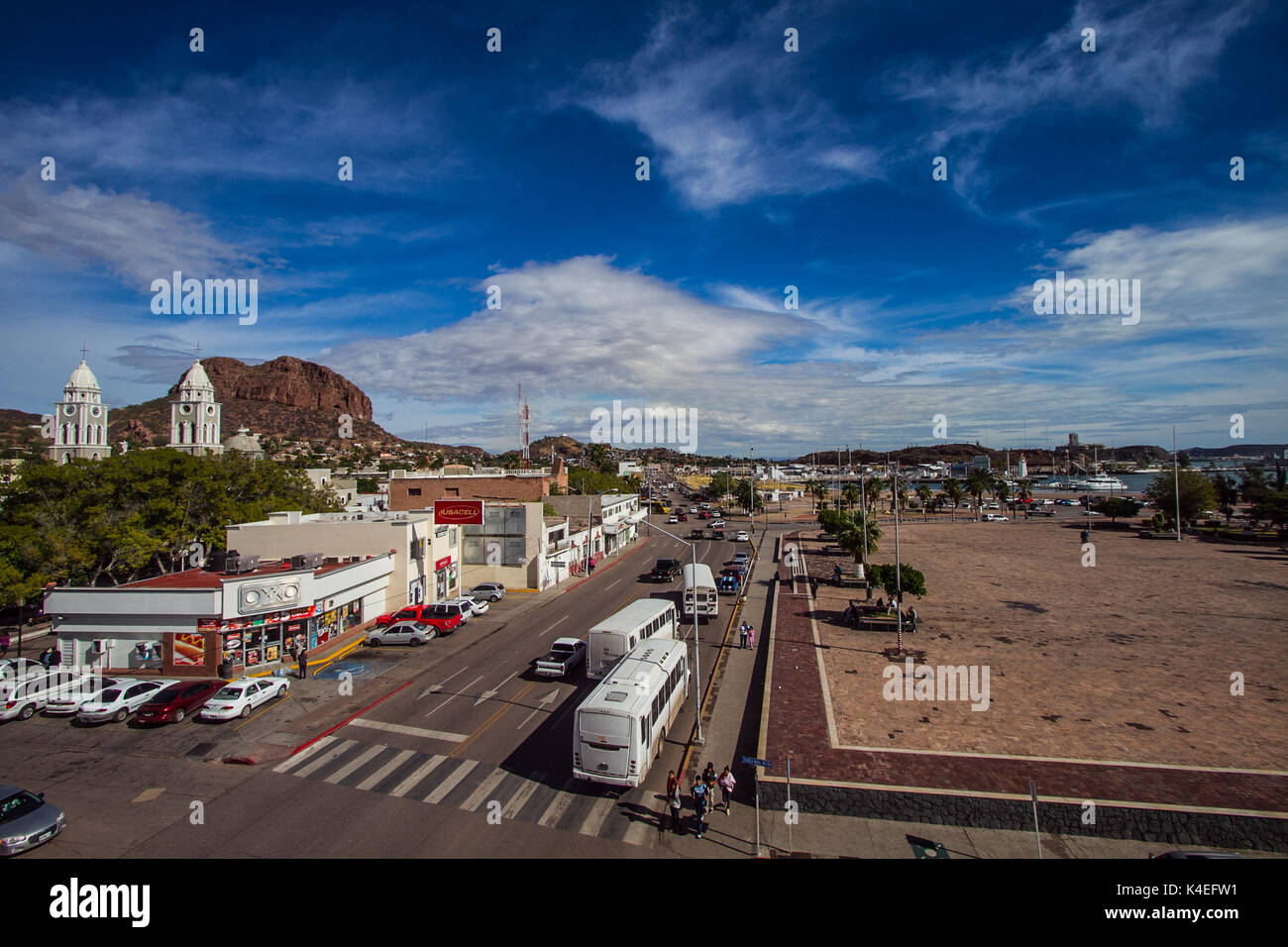 Report of the fishing port of Guaymas Sonora. Reportaje del puerto ...