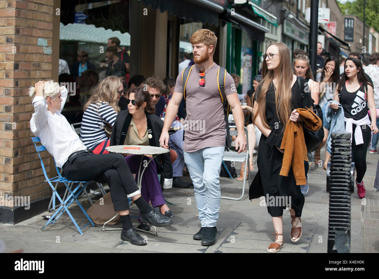 Multicultural people in a pub london hi-res stock photography and ...
