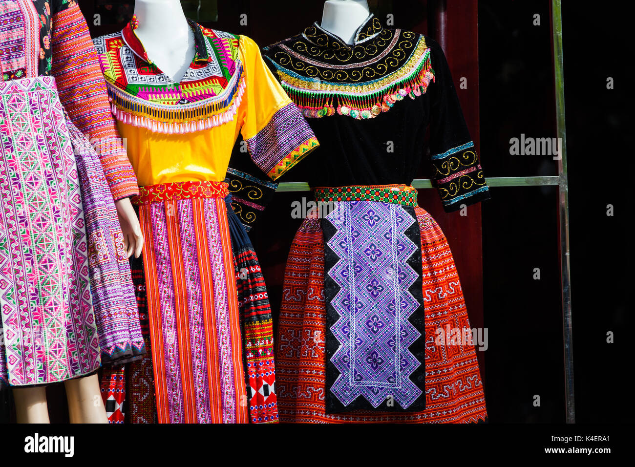 Hmong ethnic group vietnam traditional dress costume hi-res stock ...