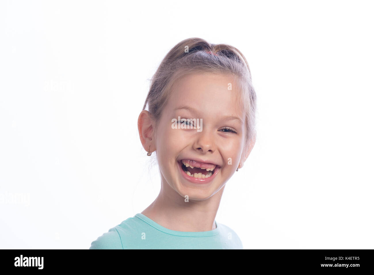 Missing teeth children hi-res stock photography and images - Alamy