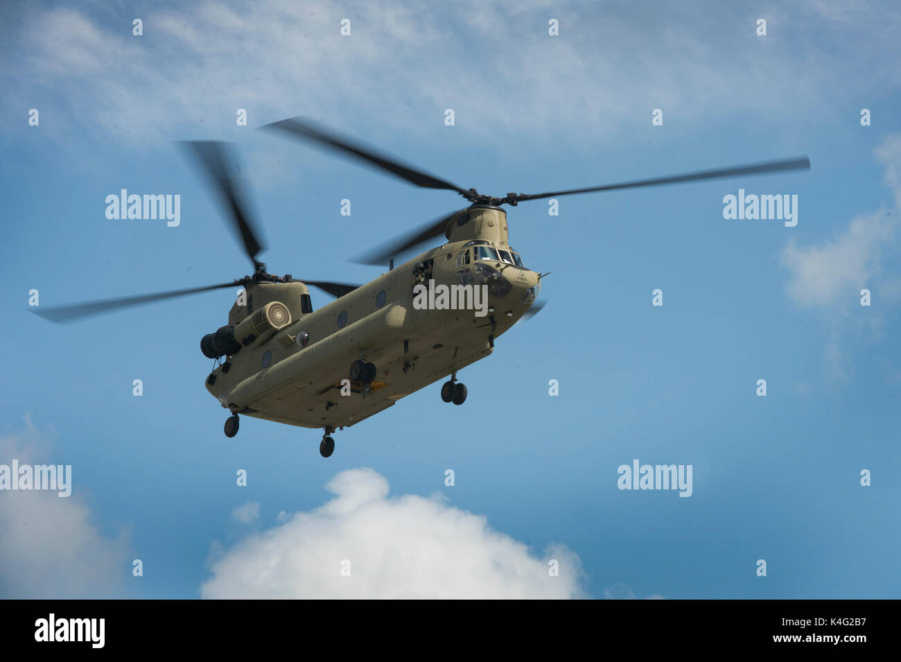 CH-47 Chinook Flight Stock Photo - Alamy