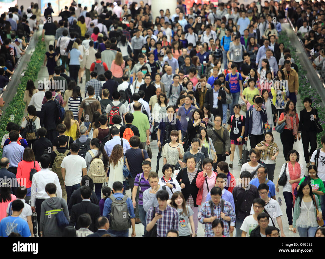 peak time in subway Stock Photo - Alamy