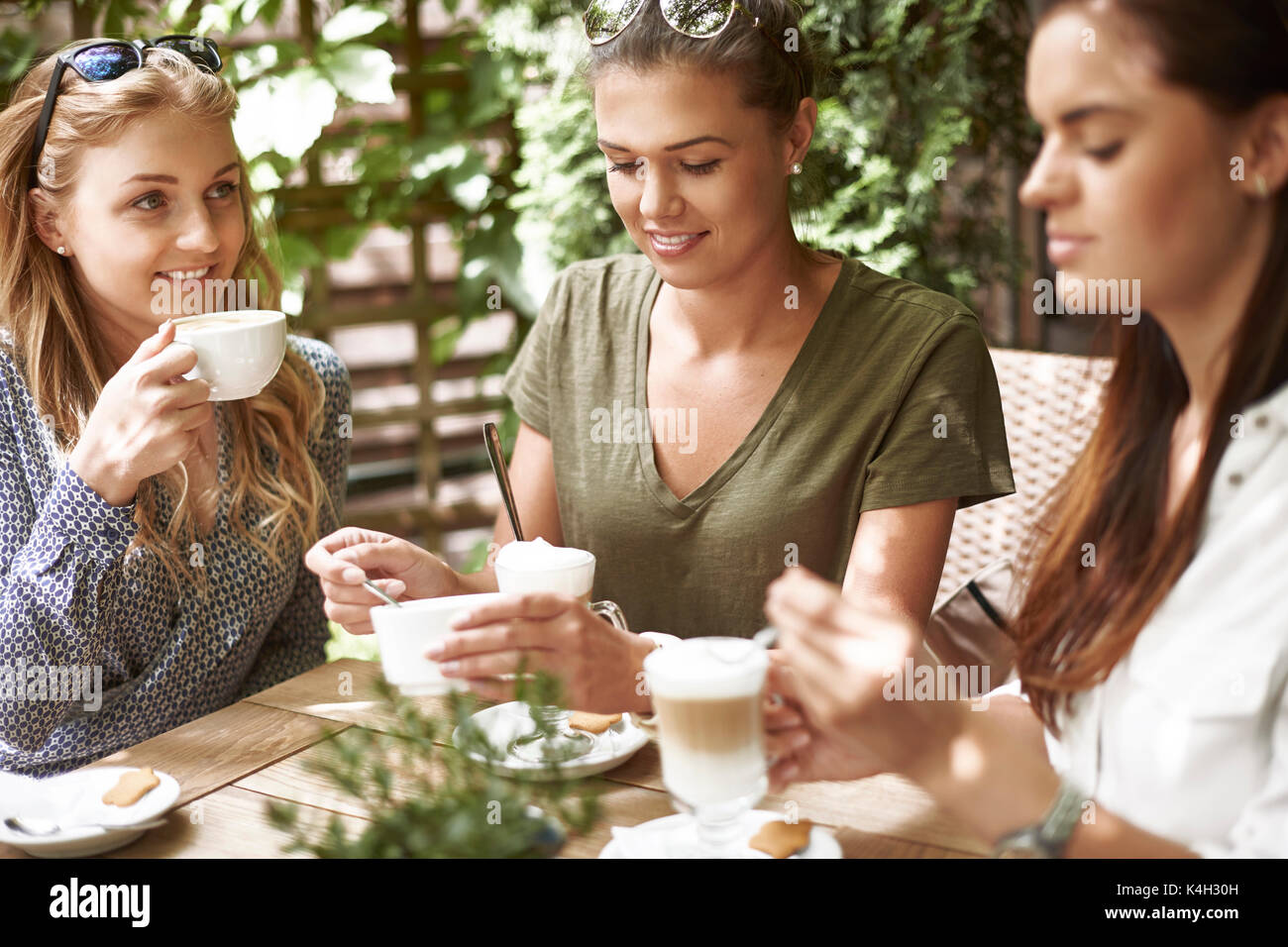 Favourite cafe hi-res stock photography and images - Alamy