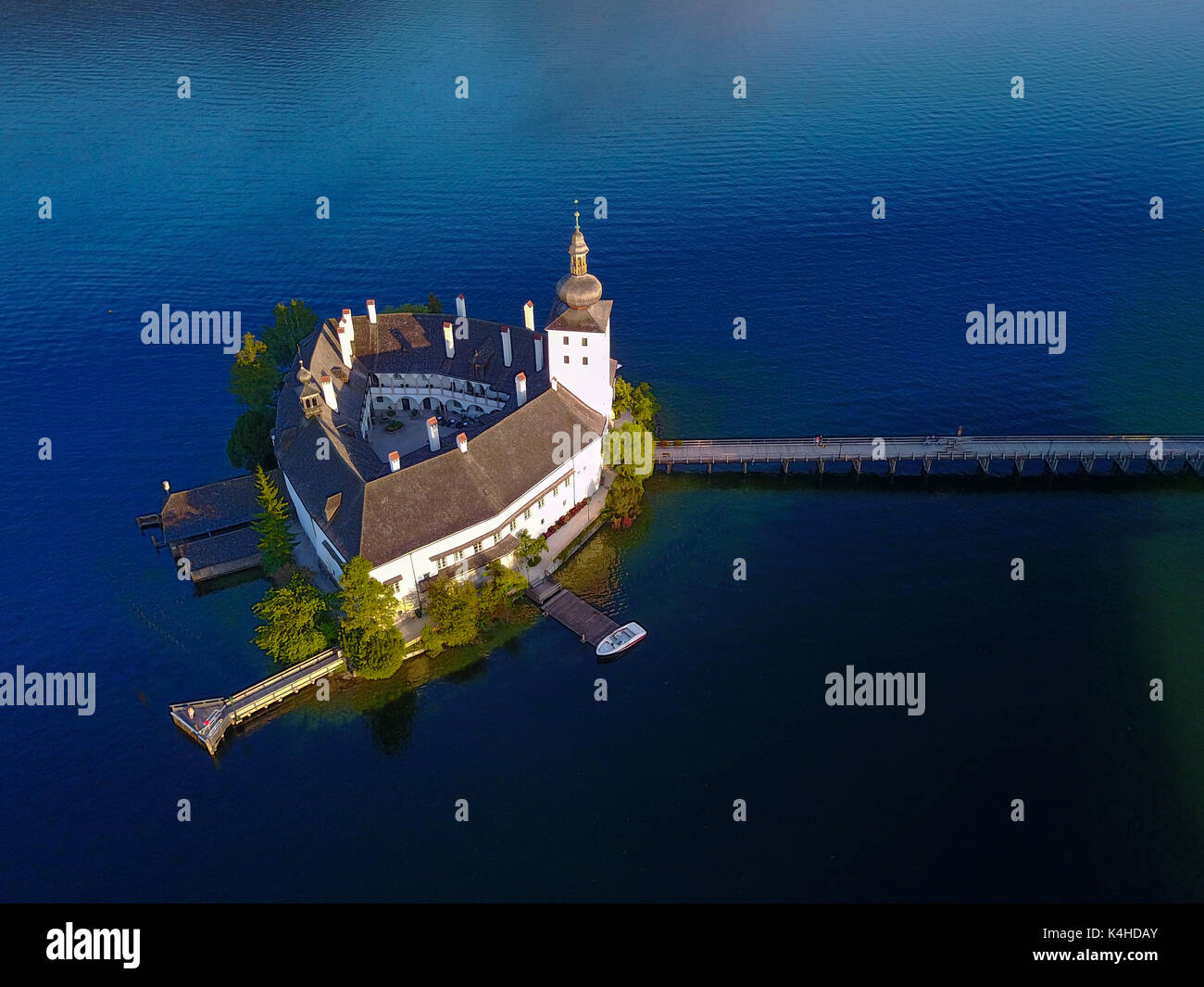 Schloss orth hi-res stock photography and images - Alamy