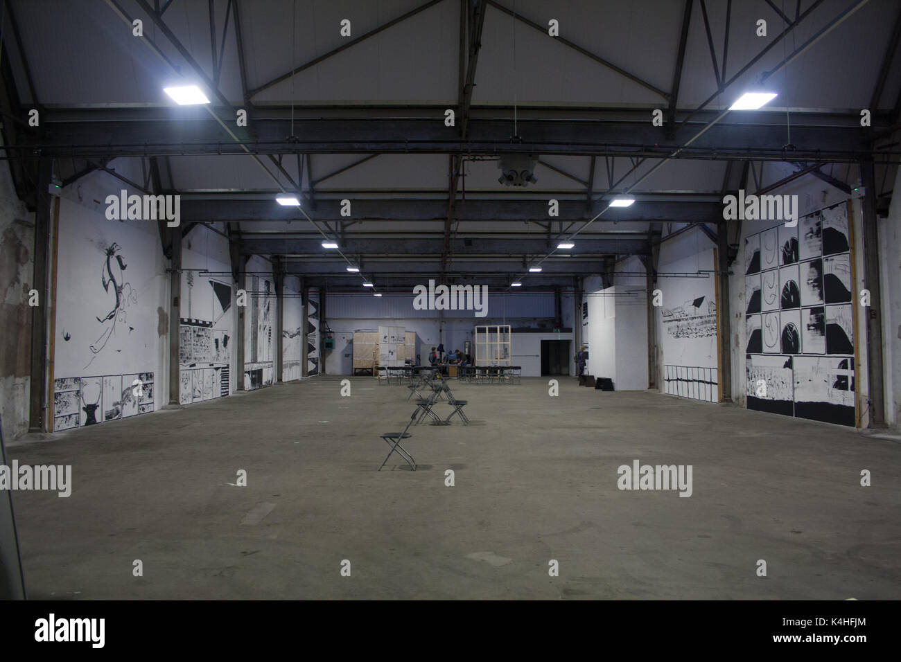 Modern factory interior design hi-res stock photography and images - Alamy