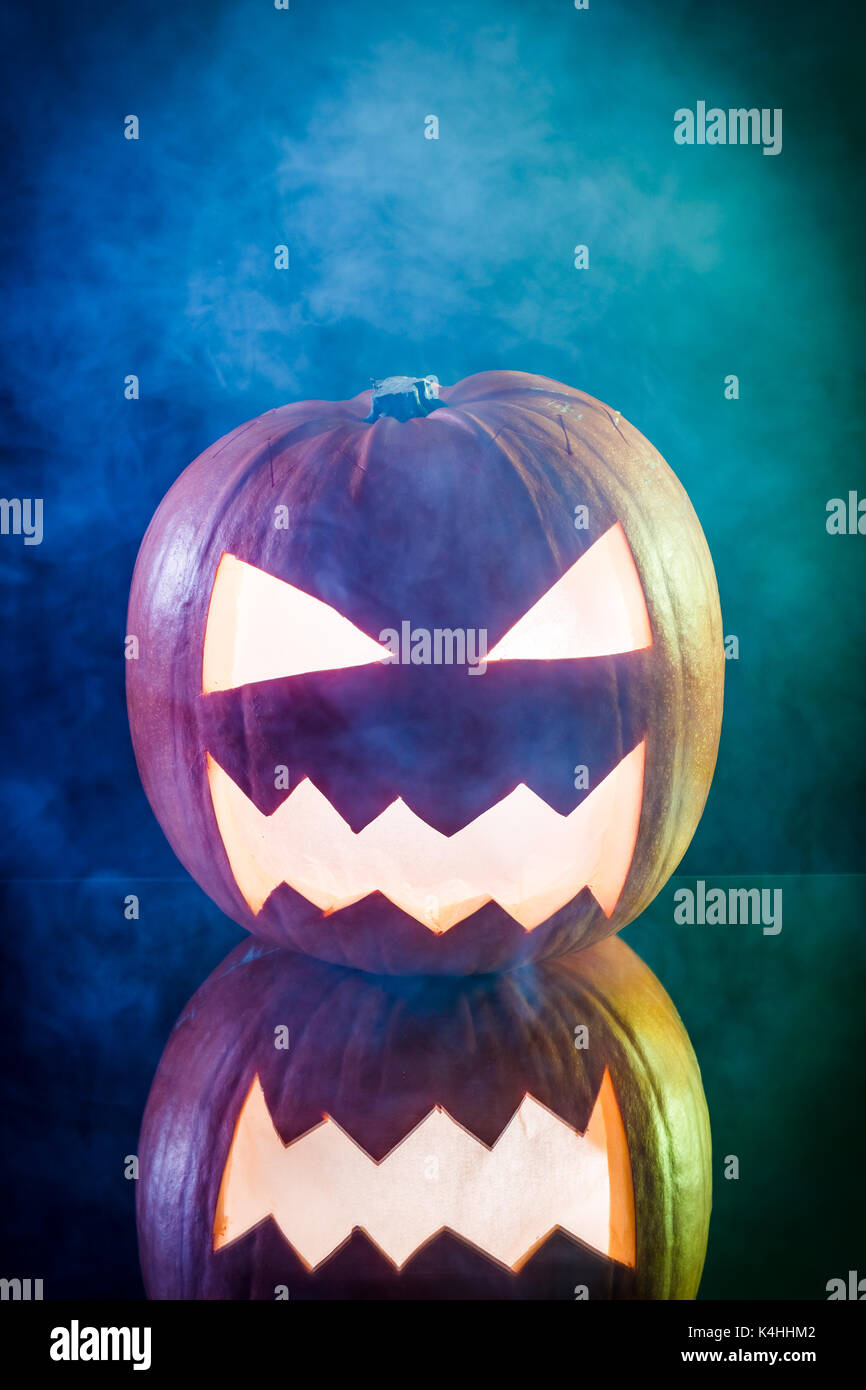 Smoking pumpkins hi-res stock photography and images - Alamy