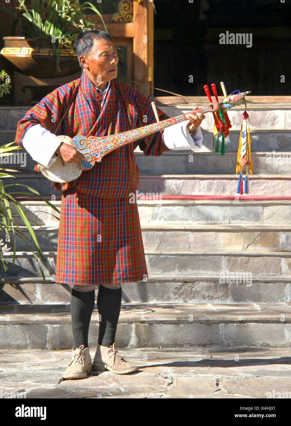 Bhutan tradition instrument hi-res stock photography and images - Alamy