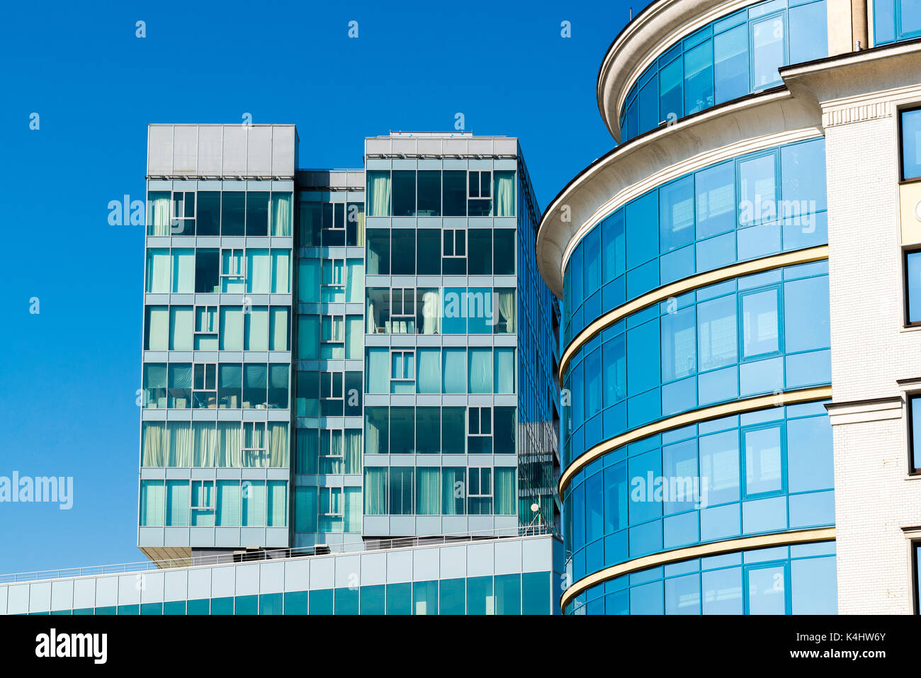 Office and business building hi-res stock photography and images - Alamy