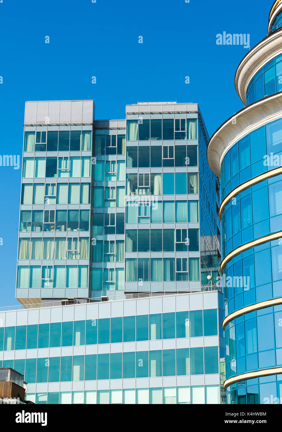 Office and business building hi-res stock photography and images - Alamy