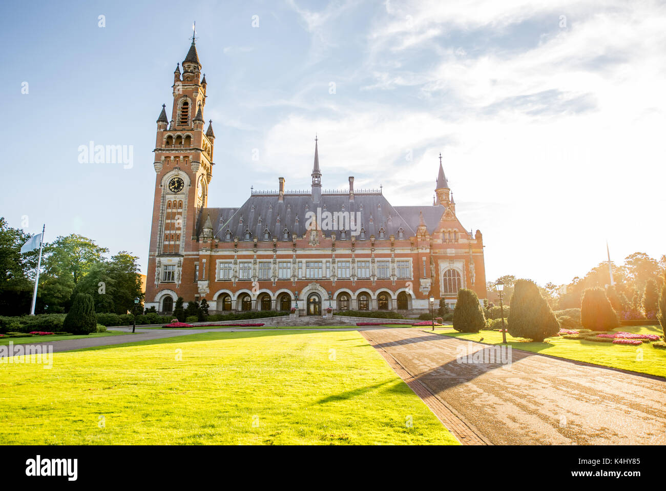 International peace garden hi-res stock photography and images - Alamy
