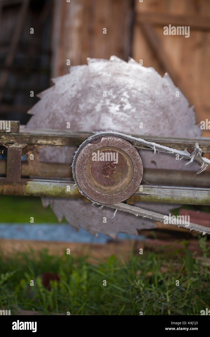 Side view sharp sawing hi-res stock photography and images - Alamy