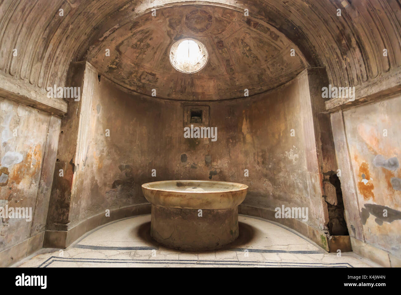 Forum baths pompeii hi-res stock photography and images - Alamy