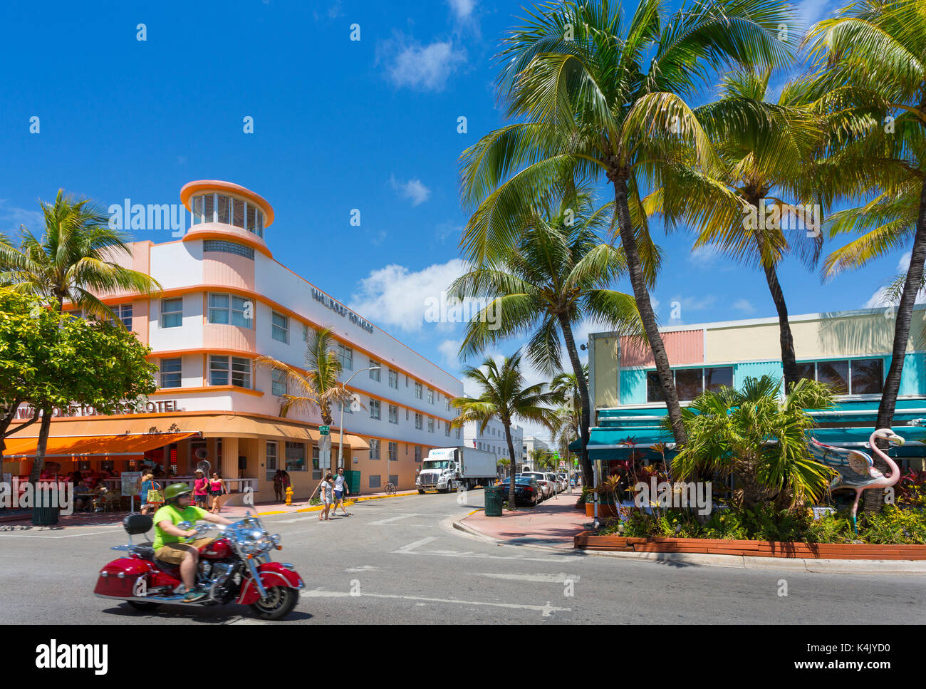 Art Deco architecture on Ocean Drive, Miami Beach, Miami, Florida ...