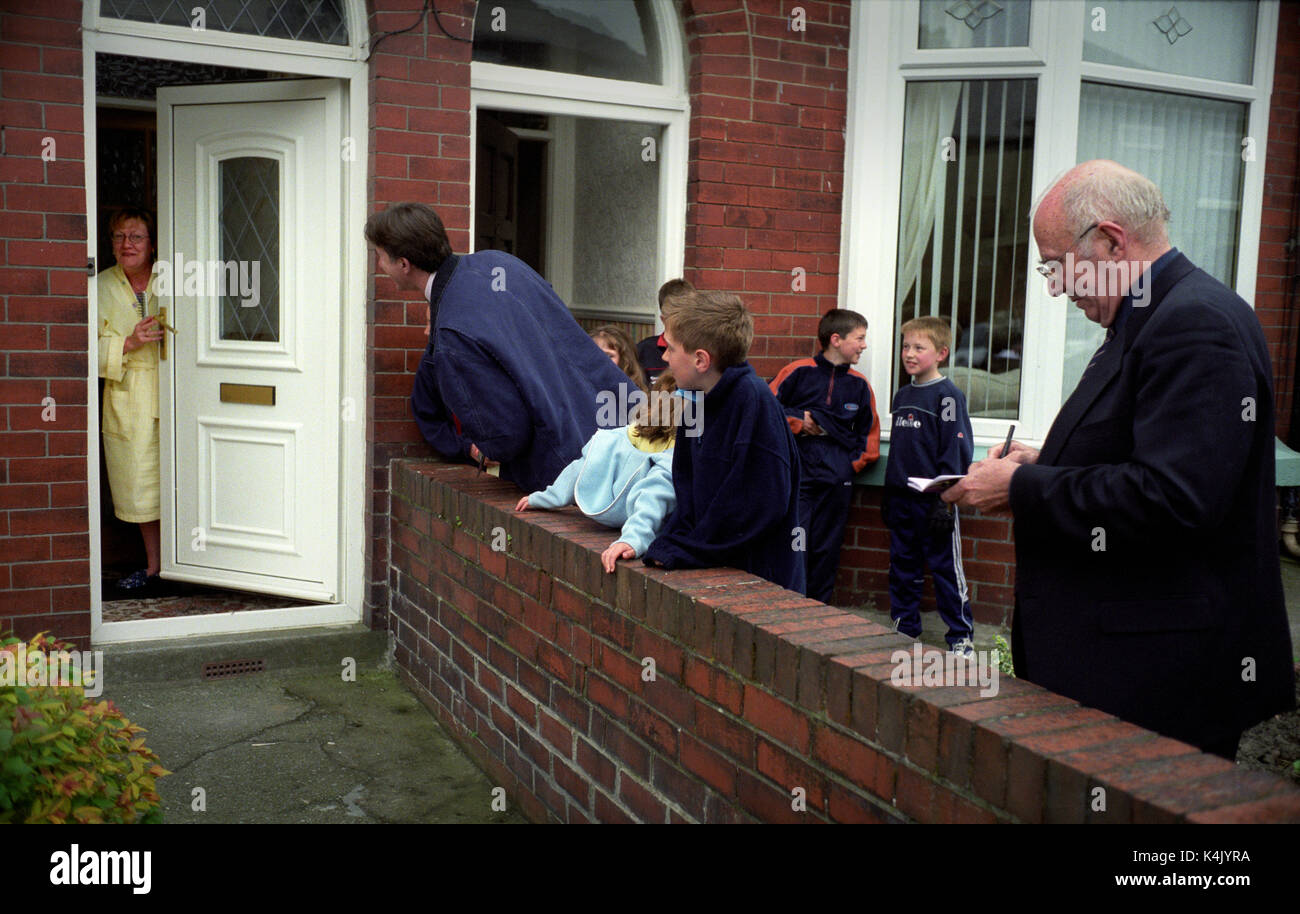 Clive James author,poet and TV personality reports on Peter Mandelson ...