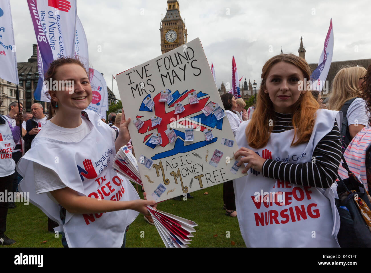 Royal collage of nursing hi-res stock photography and images - Alamy