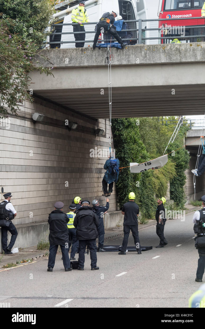 Road blocking gate hi-res stock photography and images - Alamy