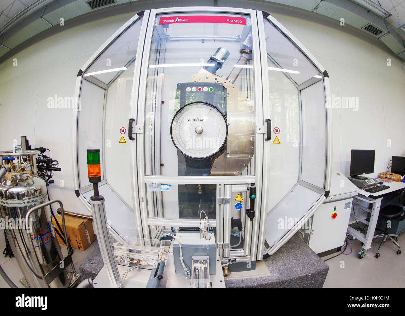 Charpy impact test hi-res stock photography and images - Alamy