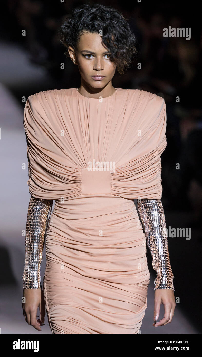 NEW YORK, NY - September 06, 2017: Binx Walton walks the runway at the ...