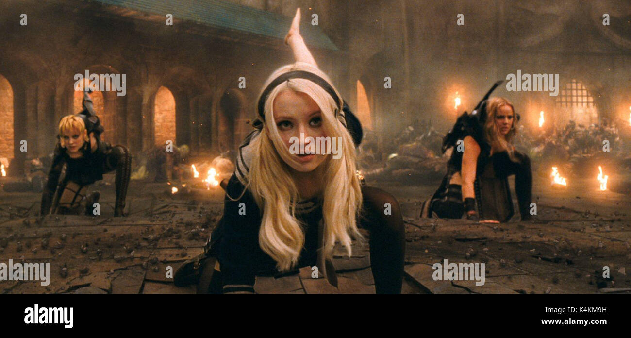 SUCKER PUNCH (2011) EMILY BROWNING ZACK SNYDER (DIR) WARNER BROS ...