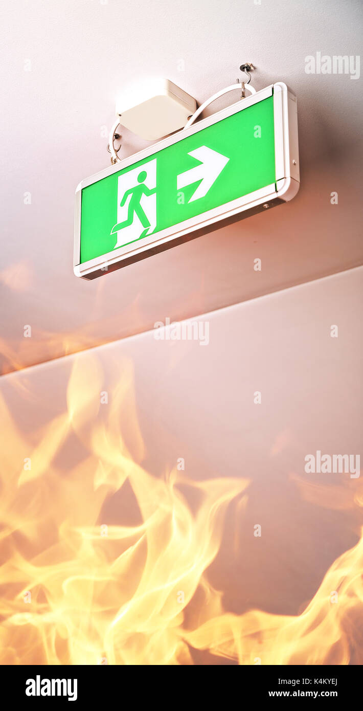 Modern smoke alarm hi-res stock photography and images - Alamy