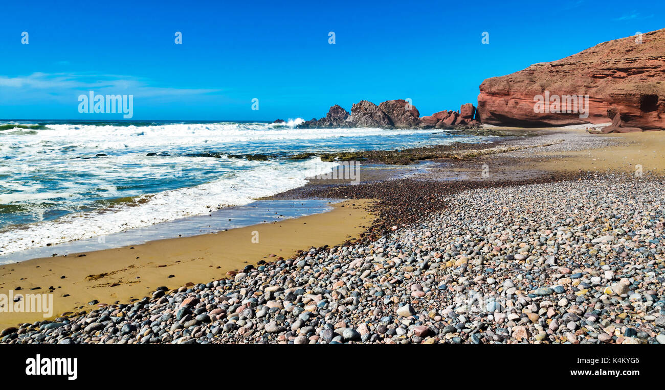 Legzira beach hi-res stock photography and images - Alamy